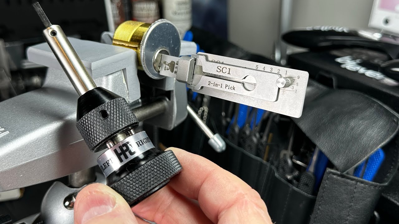 How to Use the Lishi SC1-R, 2-in-1 lock picks 🔐 - YouTube