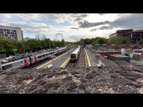 Southampton Central Station Bridge - YouTube