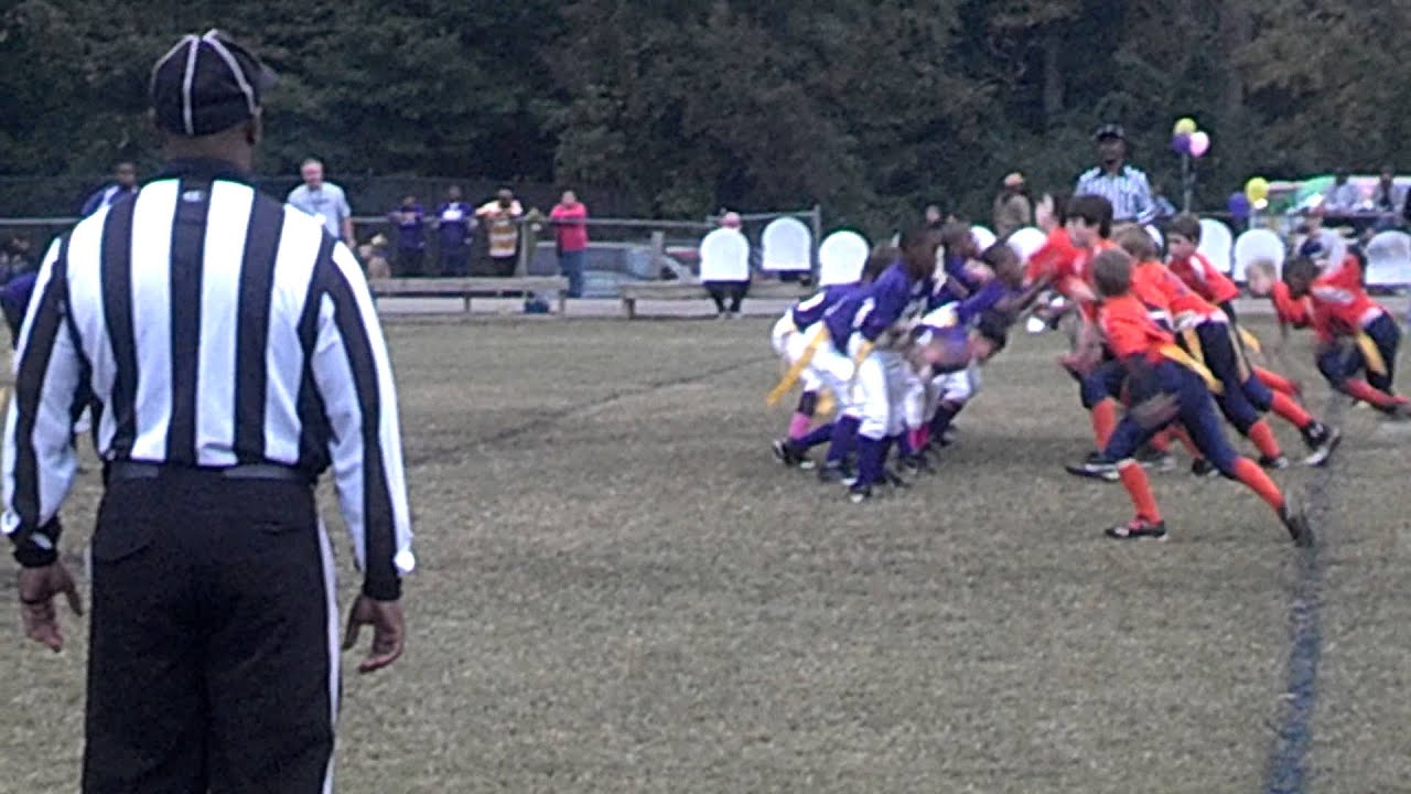 Robious Bucs Flaggers - YouTube