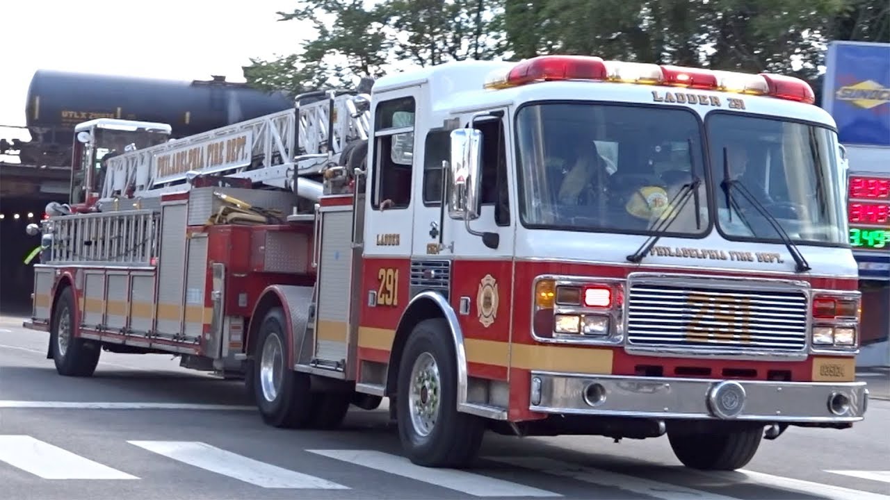 PFD Ladder 16 Responding - YouTube