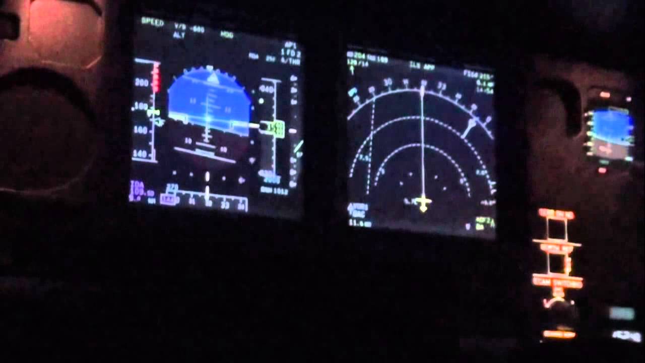 Real World Cockpit - Low Visibility ILS Approach - YouTube