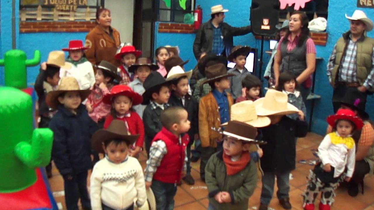 Mañanitas Topo Gigio - YouTube