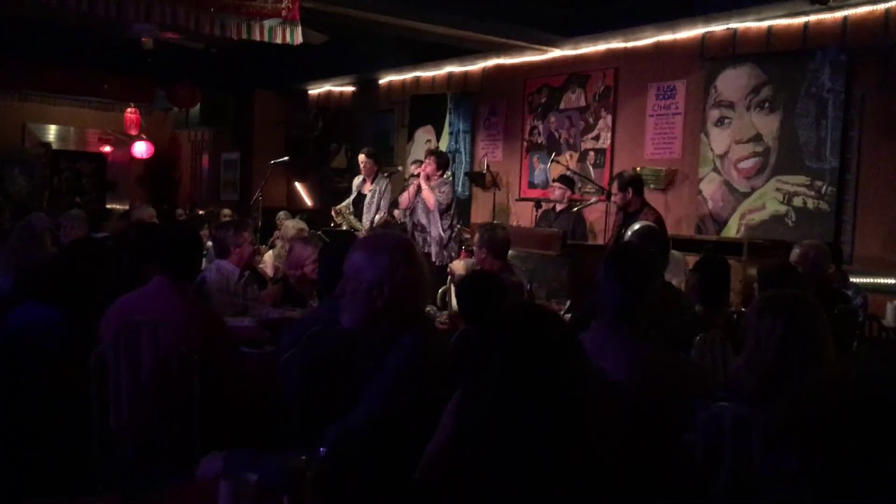 Diane Blue at Chan's; Myanna on Sax; Nov 2016 - YouTube