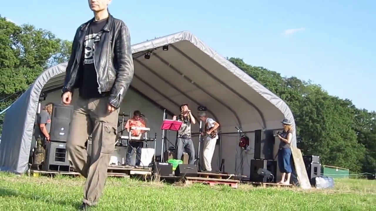 The Lofi Poets - Gain at Gabefest 2011 - YouTube