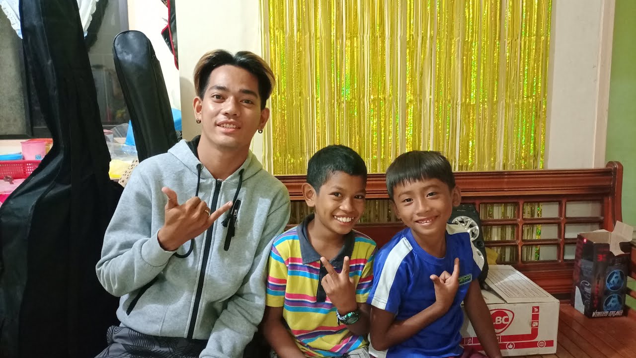 KUMUSTAHAN SESSION WITH ADRIAN AND DENNIS! | Roel of Malalag - YouTube