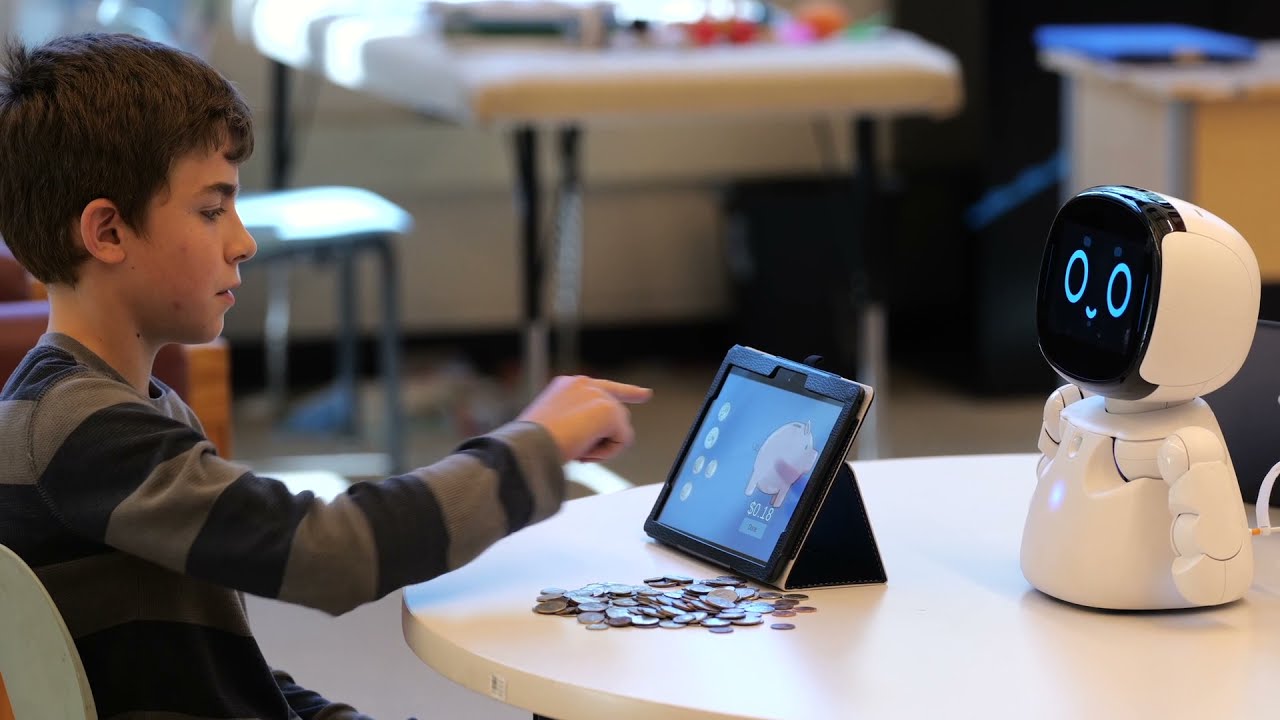 Kebbi The Robot Teaching a Lesson on Coins| MOVIA STORIES - YouTube