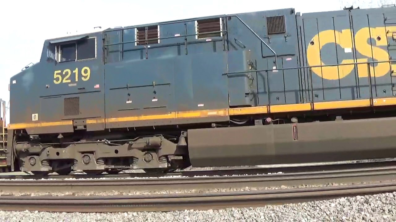 CSXT TRAIN WITH CSX #5219 MIXED FREIGHT - YouTube