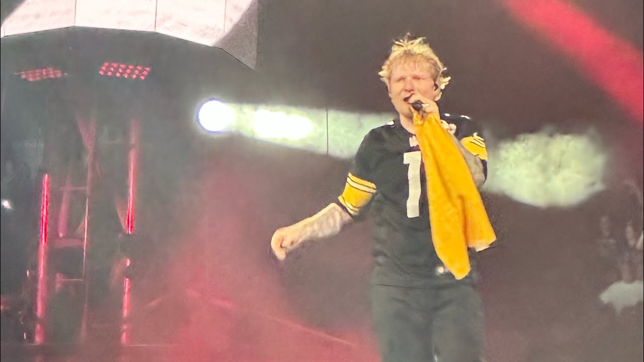 Perfect By Ed Sheeran Live Performance|2023 Divide Concert| Pittsburg ...