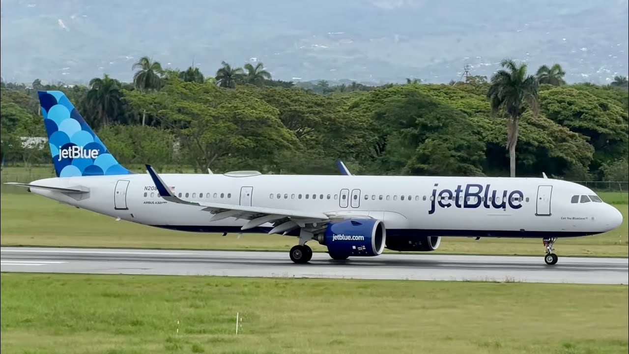 SORPRENDENTE DESPEGUE DE UN AVION | STI | VUELOS DE UN 14 DE ABRIL | # ...