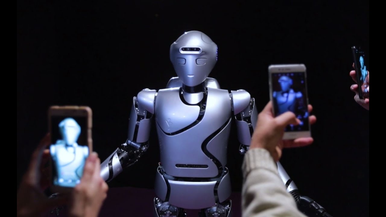 SURENA 4 (IRANIAN HUMANOID ROBOT) - YouTube