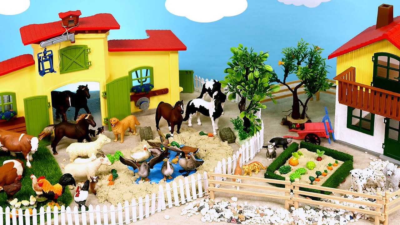 Fun Farm Barn Sets and Animals For Kids - YouTube