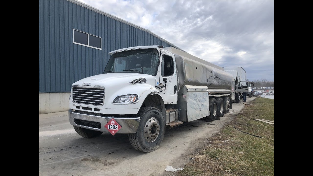 2013 Freightliner M2 106 - Parts Unit 13WH222 - YouTube