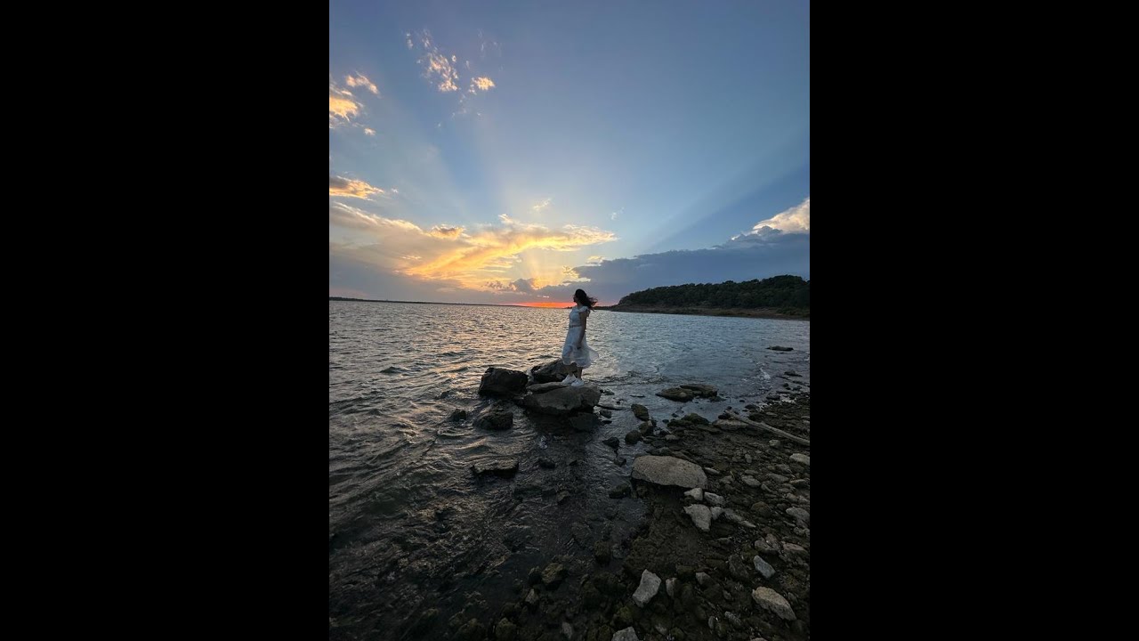 Sagar Kinare | Cover By Radha Sathe - YouTube