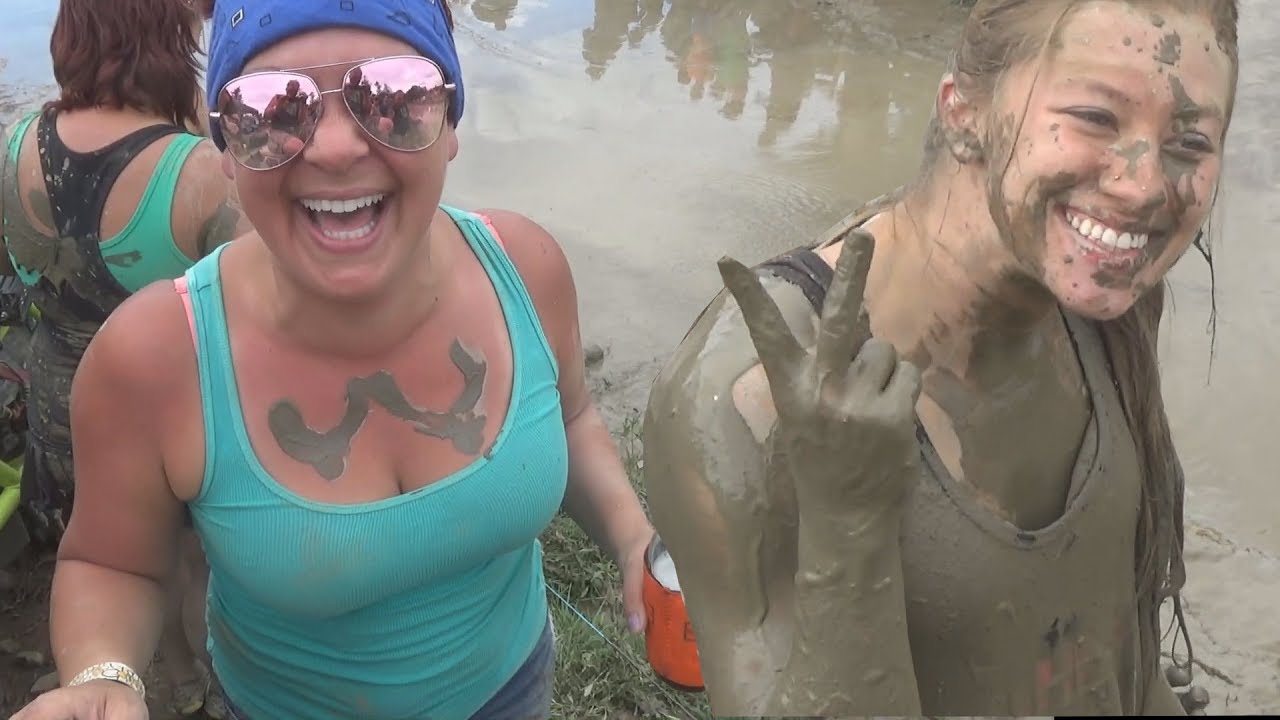 MUDDY GIRLS AND ATV'S LET THE GOOD TIMES ROLL - YouTube