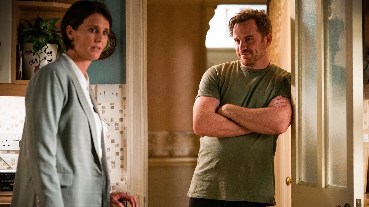 EastEnders - Sean Slater's Surprise One Off Return (1st November 2021 ...
