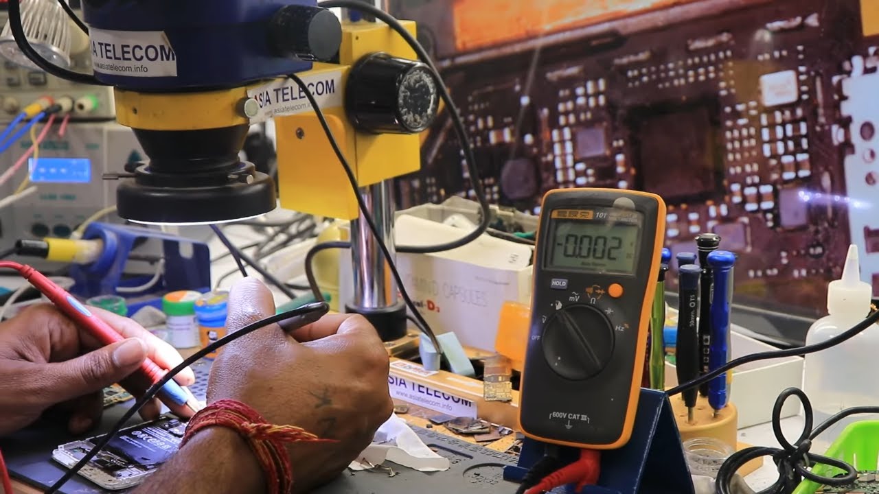 Main Mic - Tracing Live Particle (AUDIO IC - under Mic Bias Pad Supply ...