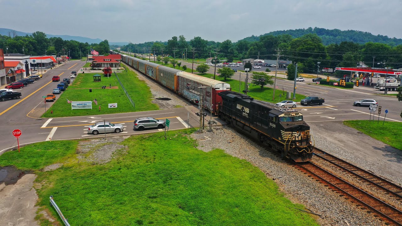 Norfolk Southern 189 Southbound Spring City Tennessee - YouTube