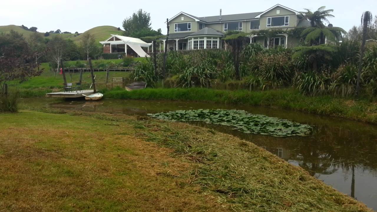 NZ Stirrers Ltd new 10metre high Windmill - YouTube