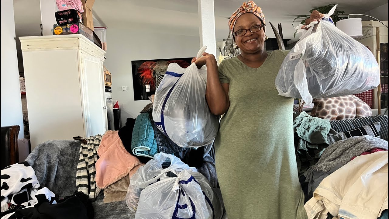 🔴GOODWILL $1 Day PLUS SIZE WOMENS HAUL || Thrifting In Las Vegas Part 1 ...