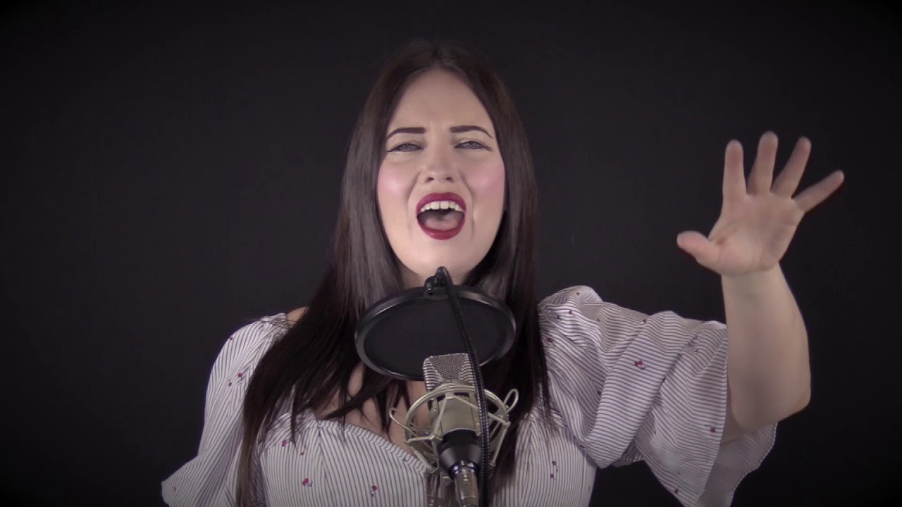 Female Solo Singer - Elli - YouTube