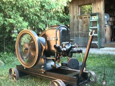 Chapman hit and miss gas engine - YouTube