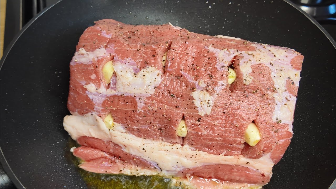 Beef roasted in clay pots /melt in your mouth. - YouTube