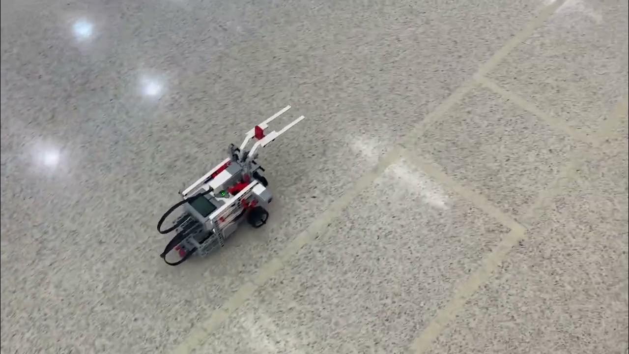 Locomotion of ENED 1120 Robot - YouTube