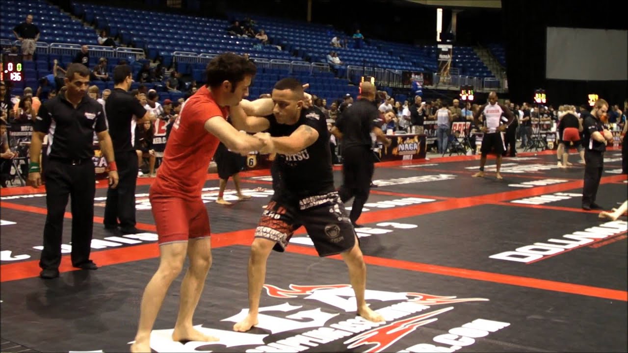 Reilly Bodycomb - Flying Scissor at NAGA Houston 2013 - YouTube