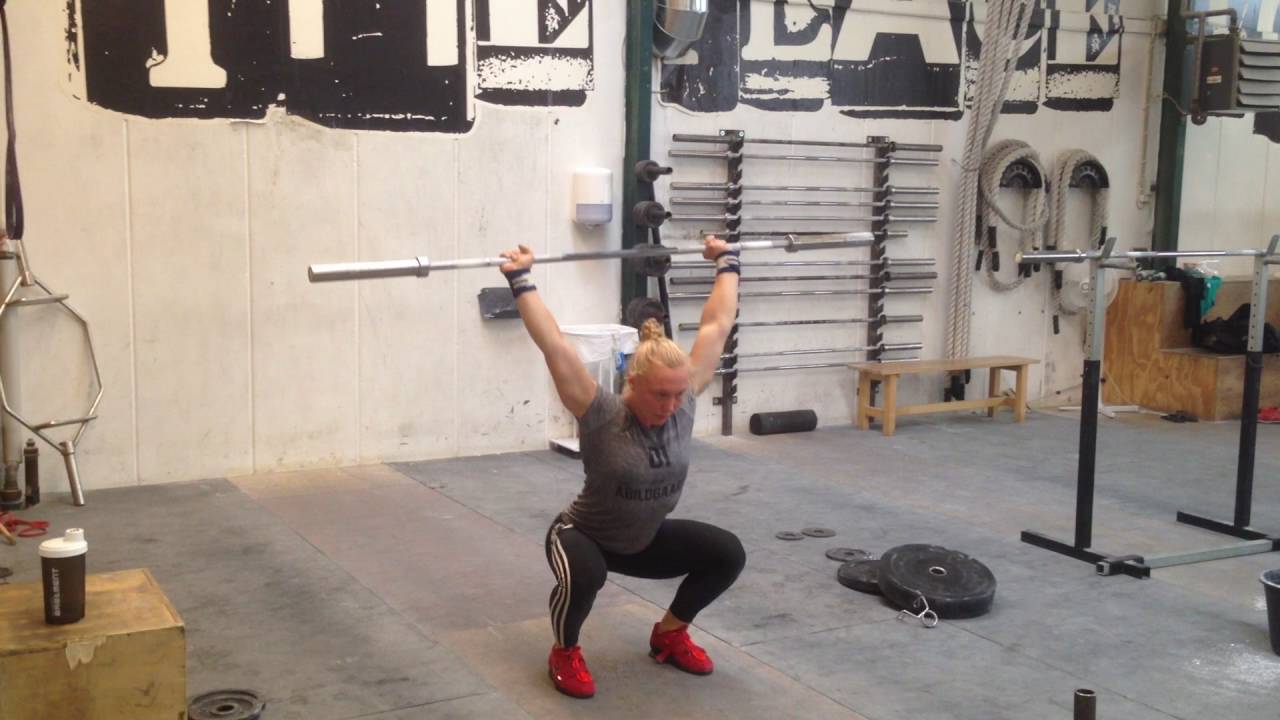 Narrow Grip Overhead Squat, Version 2. (Julie Abildgaard) - YouTube