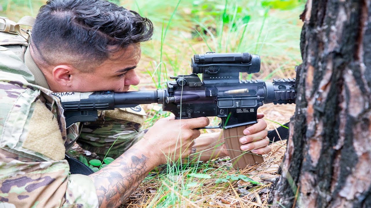 Paratroopers conduct Best Squad Stress Shoot 82nd Airborne Division ...