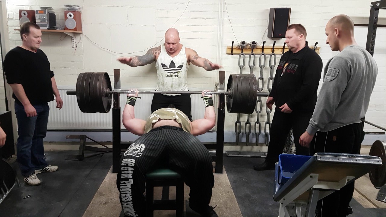 Raw bench 260 kg × 2 easy - YouTube