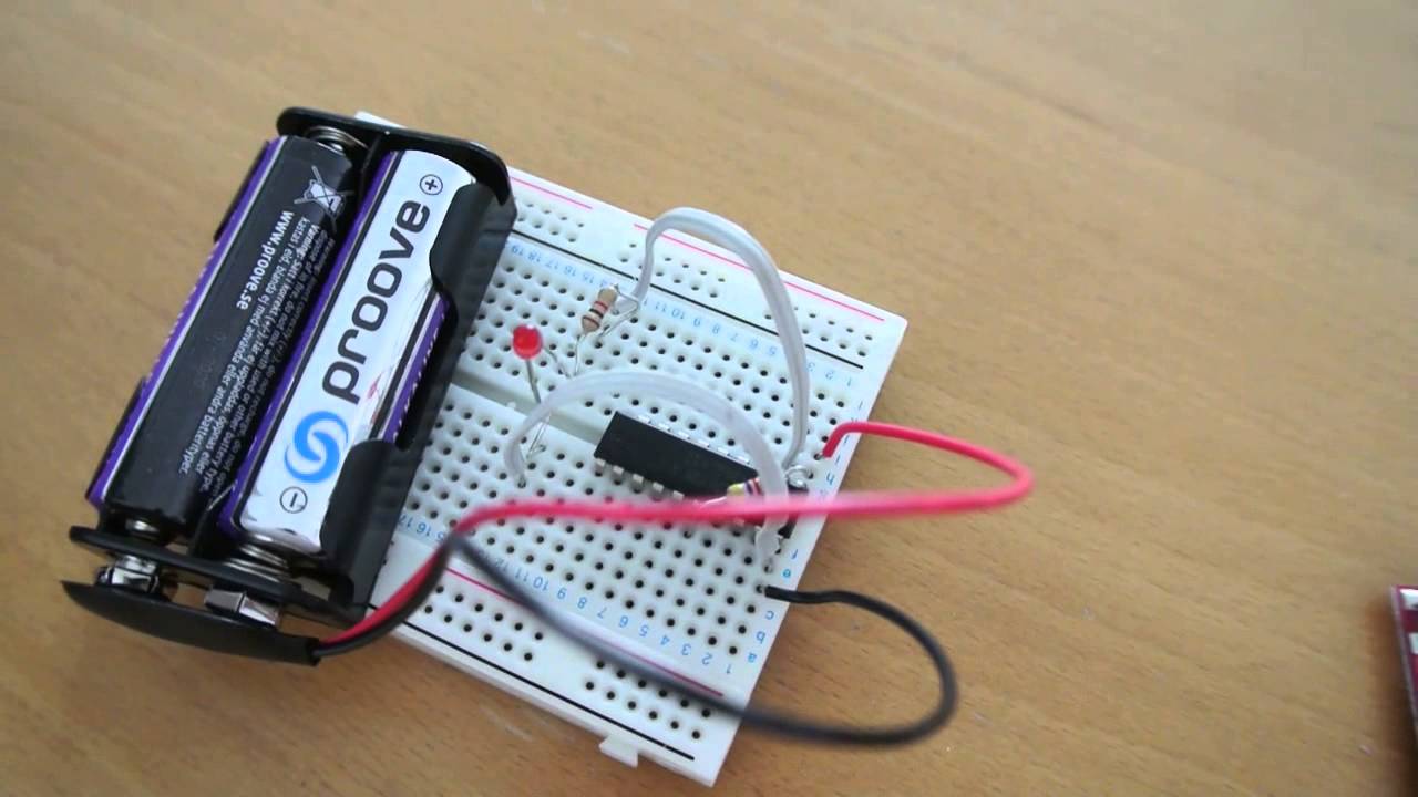 msp430-launchpad on a breadboard - YouTube