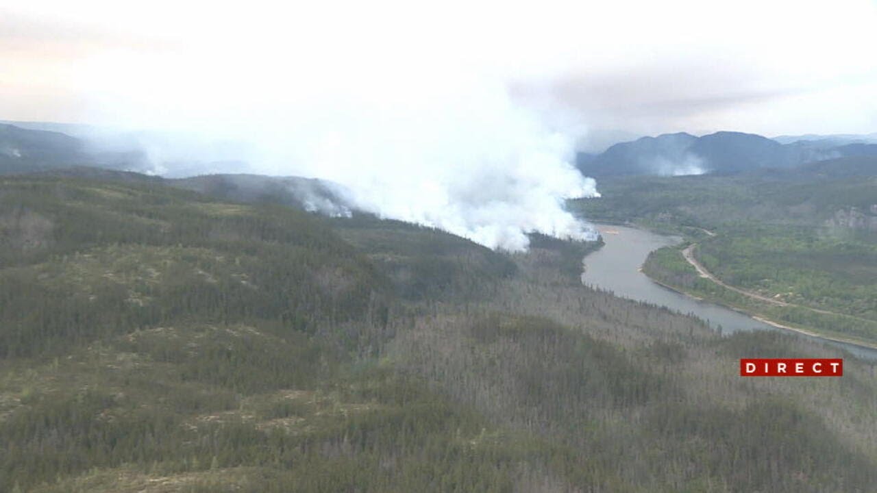 Feux de forêt: la SOPFEU renforce ses effectifs - entrevue - YouTube