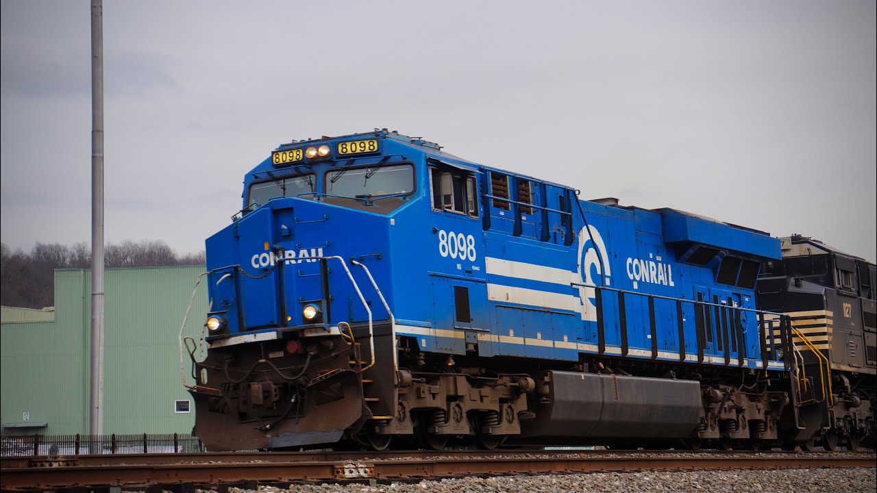 NS 8098 Conrail “Big Blue” leads 593 through Wilmerding, PA - YouTube