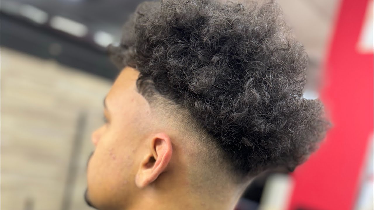 Bro said he want a fade but no edge up... WHAT?? - YouTube