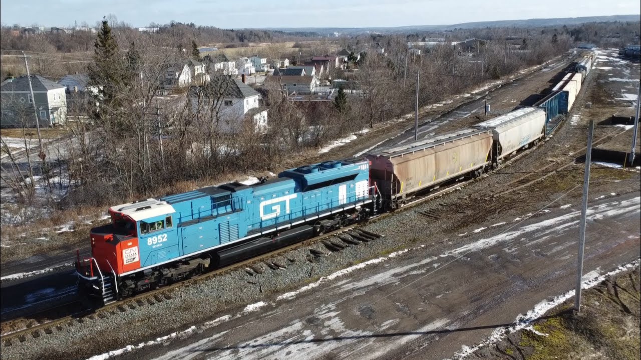 Grand Trunk Heritage Unit Leads Local Train CN 515 Out of Truro, NS ...