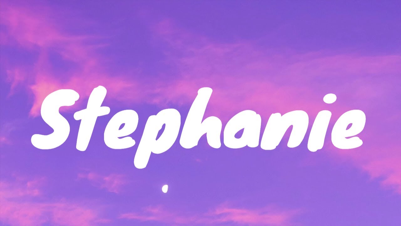 Nafeesisboujee- Stephanie Lyrics - YouTube