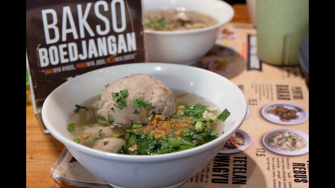 Bakso Boedjangan Ciwalk Bandung Indonesia - YouTube