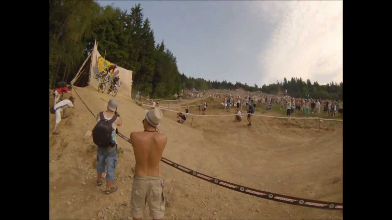 How To Overtake In a Bike Race Like a Boss (Amazing Bicycle Race ...