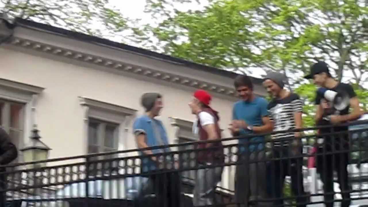 ONE DIRECTION IN SWEDEN - YouTube