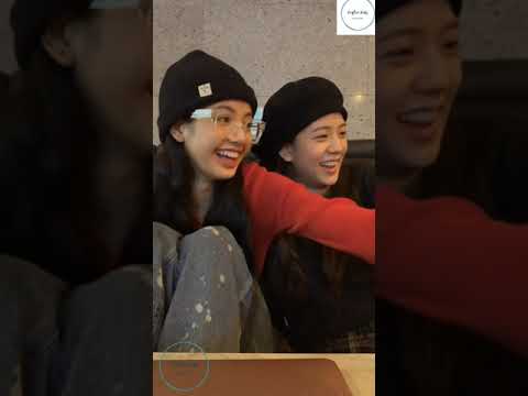 Blackpink LiSoo Vlive | Jisoo & Lisa Vlive | Blackpink Vlive | English Sub