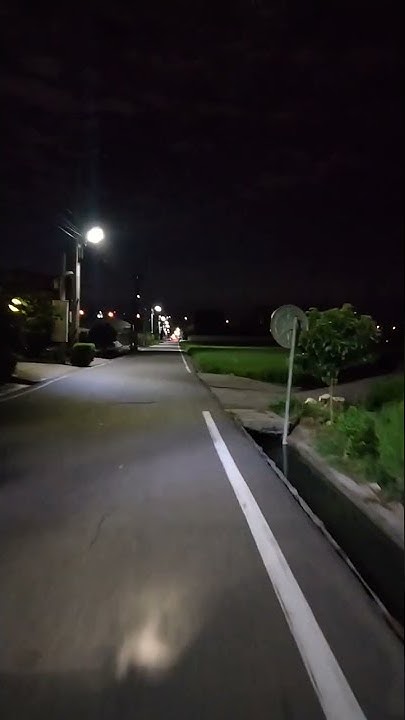 Suasana malam perdesaan TAIWAN...sungguh sepi sunyi ..horor.. - YouTube
