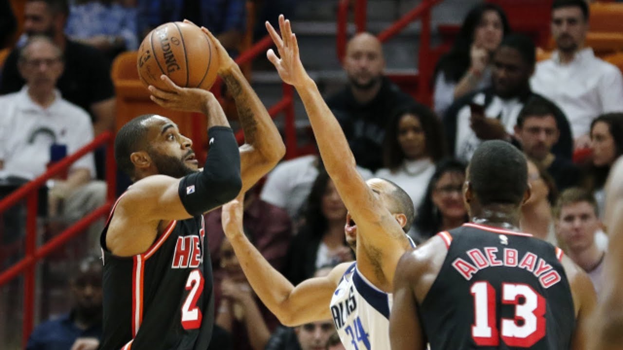 Wayne Ellington 8 Splashes off Bench vs Mavericks! 2017-18 Season - YouTube