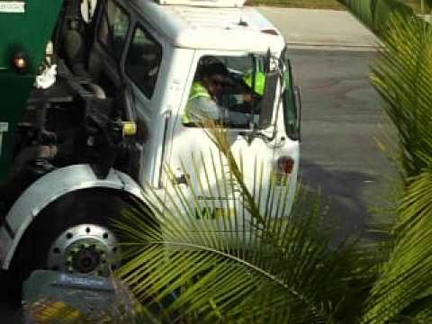 Waste Management Volvo Amrep Octo ASL 101505 - YouTube