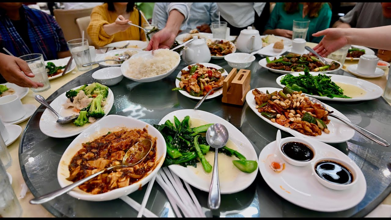 MingHin Cuisine - DELICIOUS Dim Sum & Dinner - YouTube