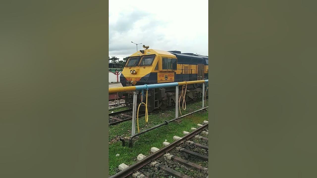 first time NFR railway come twin Hubli WDG4 12132 SWR in NFR railway original cab - YouTube