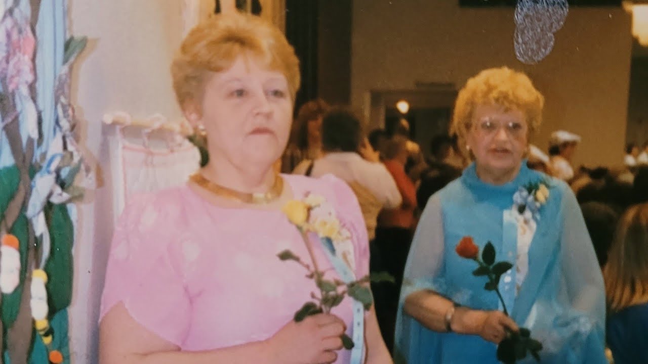 Blue Wing - Tom Russell Band in Memory of Mom - Marilyn Audrey Trott ...