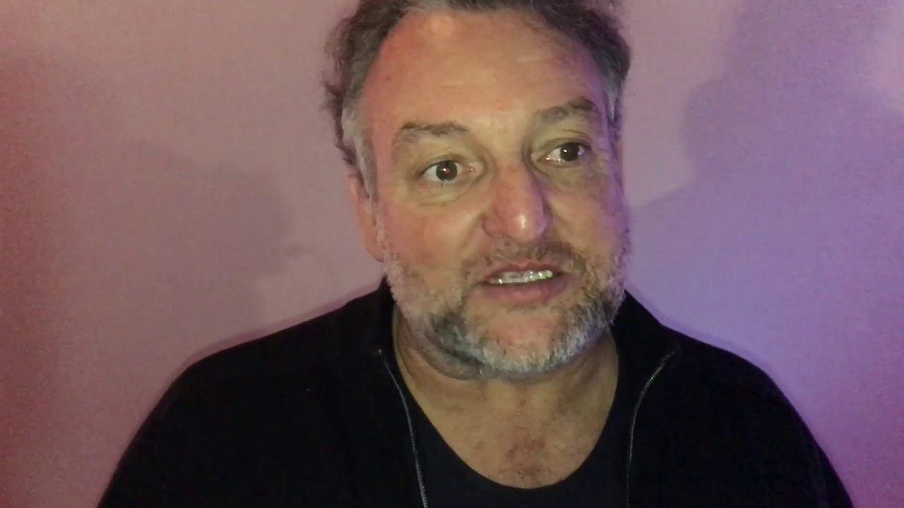 Marco Rima auf dem roten Teppich am Art on Ice - YouTube