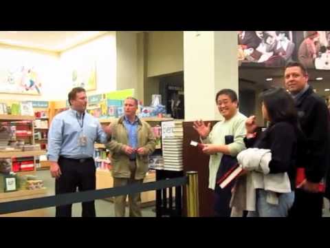 Ghost Hunters Jay and Grant Rhode Island Book Signing 2011 - YouTube