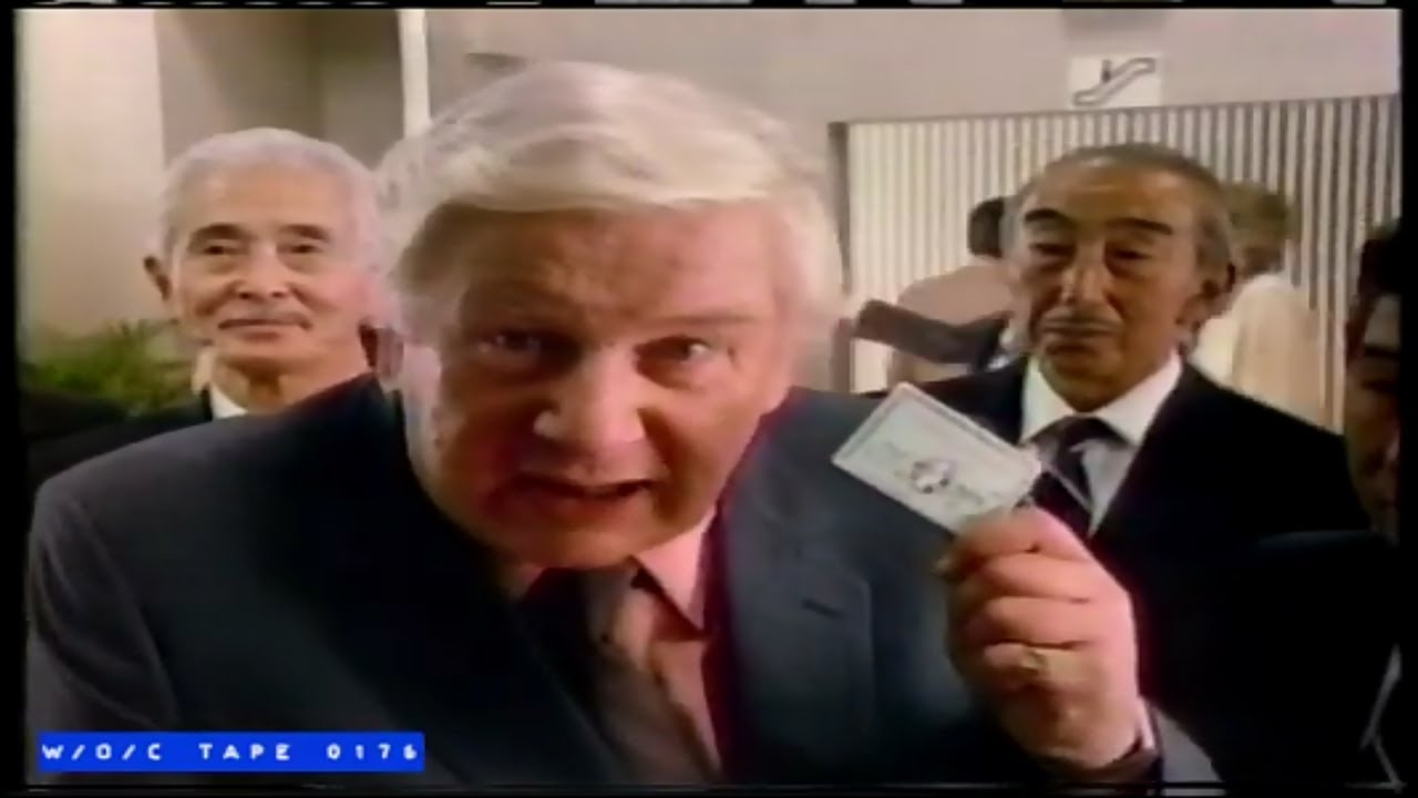 American Express Commercial - 1985 - YouTube